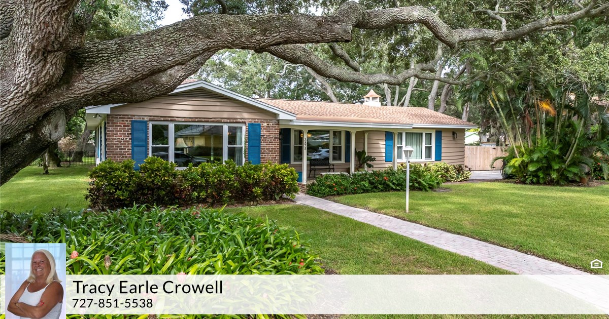 3875 40th Way S, St. Petersburg, FL 33711